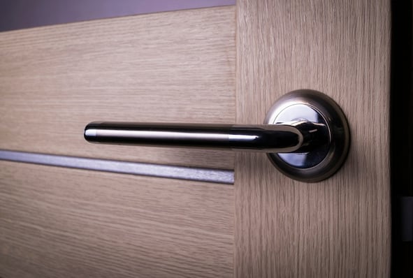 Tips For Selecting The Right Hardware For Your Interior Doors