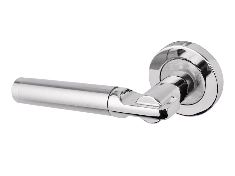 Tips For Selecting The Right Hardware For Your Interior Doors